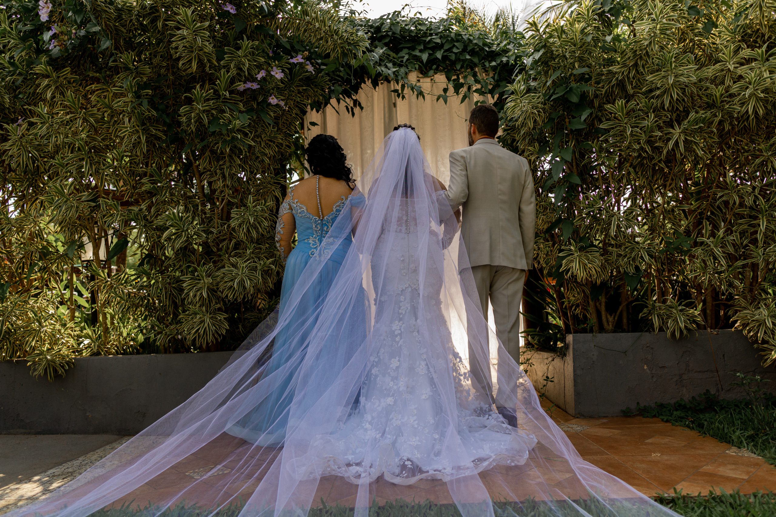Calita & Cyro - Vivoru Weddings